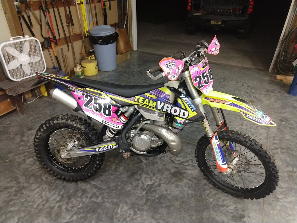 Dash ATV Graphics Kit – Dirt Decalz